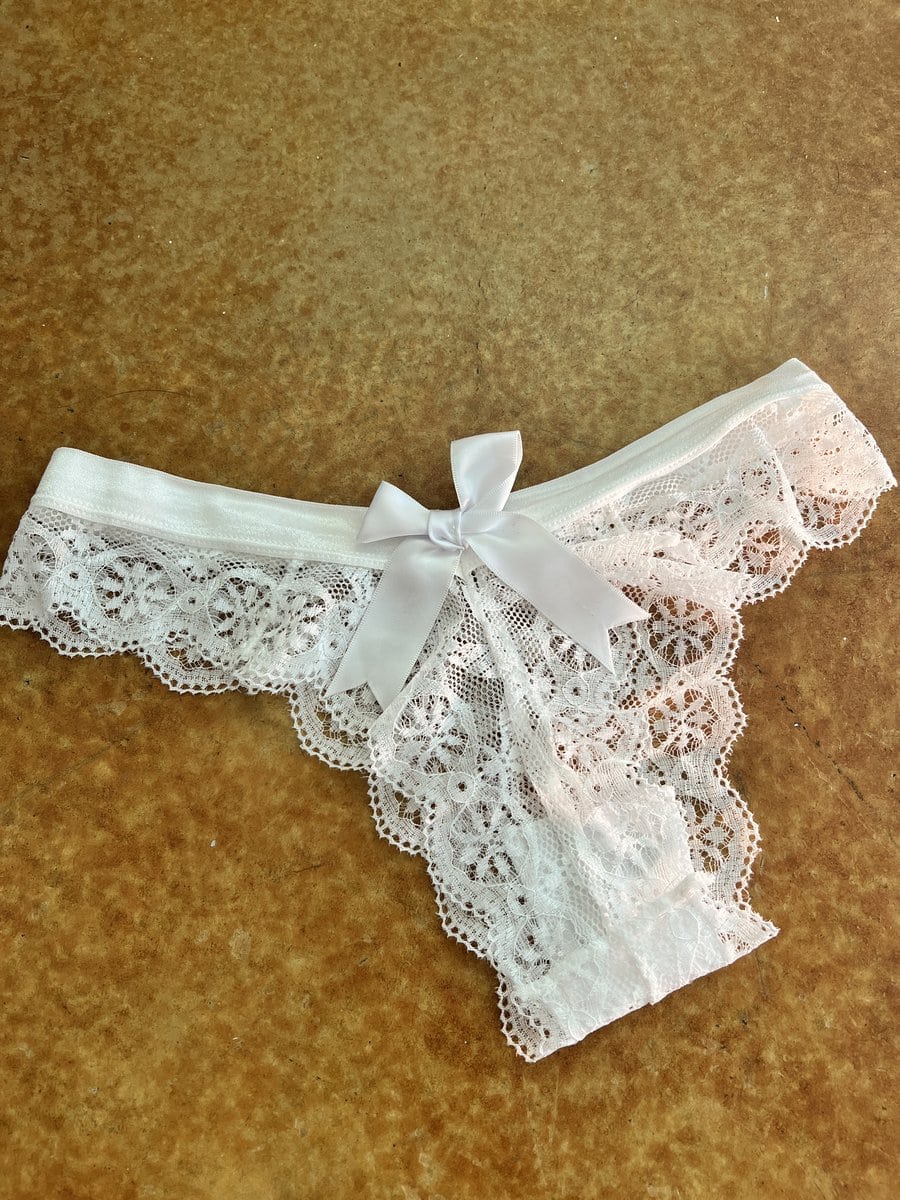 Clothing :: White lace panties - Sweeky