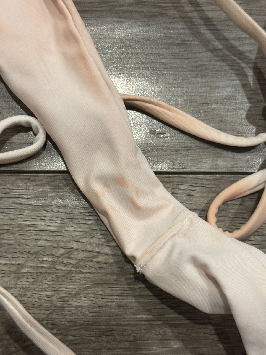 Clothing :: Alexis Fawx worn exposed sports bikini - Sweeky